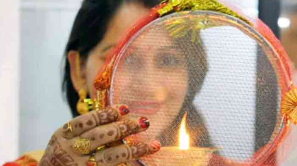gift your wife pure gold this karva chauth, here you can invest in ...