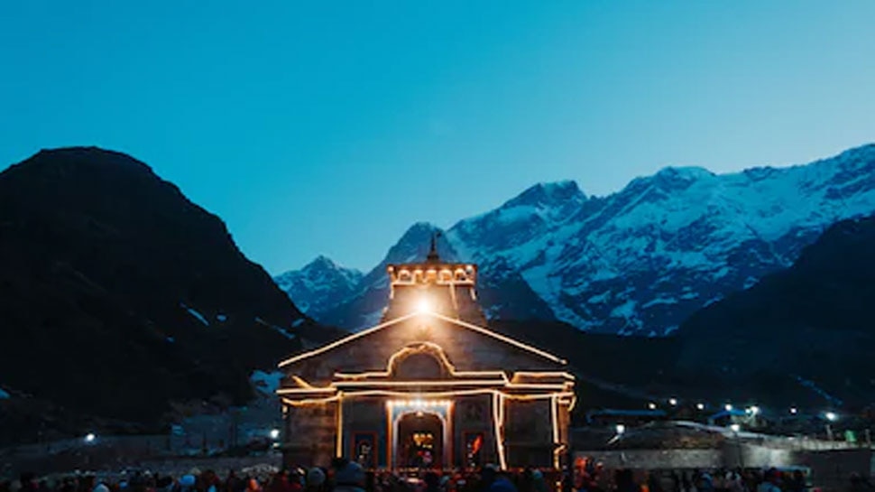 Kedarnath Temple Decorated With Lights and Flowers before Deepawali see ...