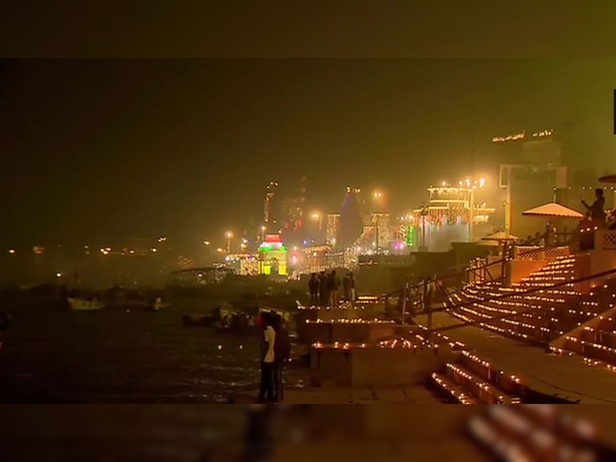 see mesmerising pics of pm modi and yogi adityanath varanasi visit on ...