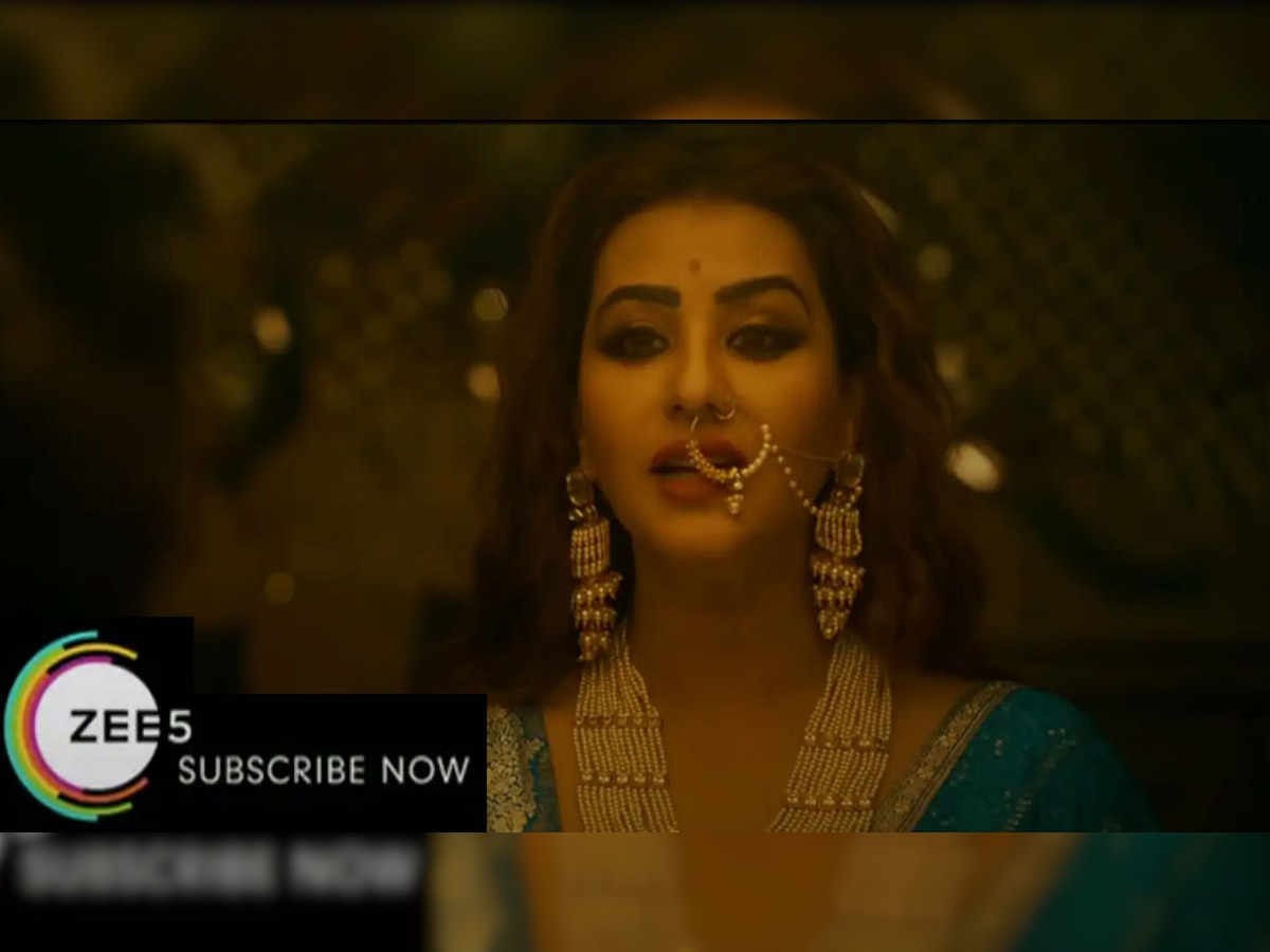 Purushapura Web Series Bold Scenes Annu Kapoor, Milind Soman, Shilpa ...