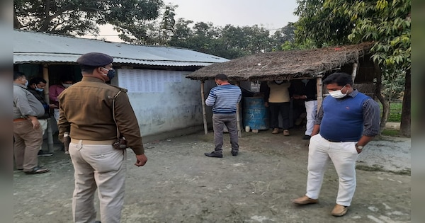 SDM seal pds shop for irregularities in Bagha | बगहा: सरकारी योजनाओं ...