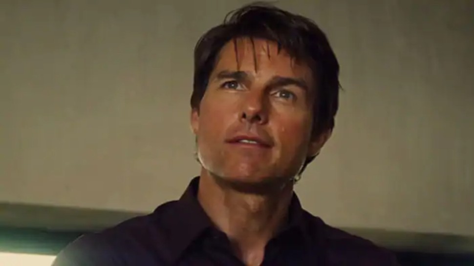 Tom Cruise gets angry on staff members for not following corona ...