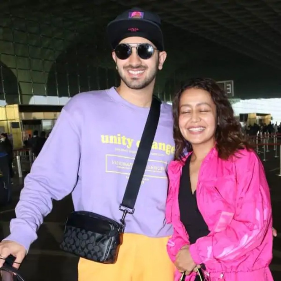 Neha Kakkar and rohan preet singh spotted after pregnancy announcement ...