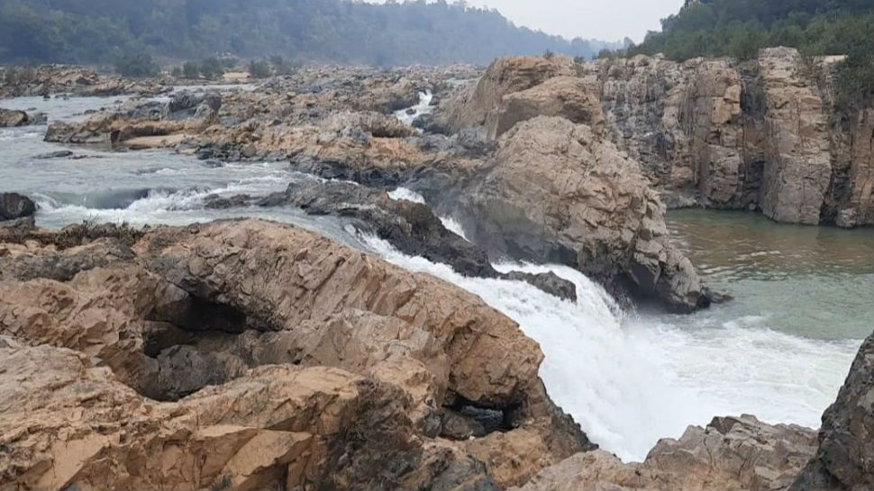 Garhwa became people favorite picnic destination | झारखंड: गढ़वा बना ...