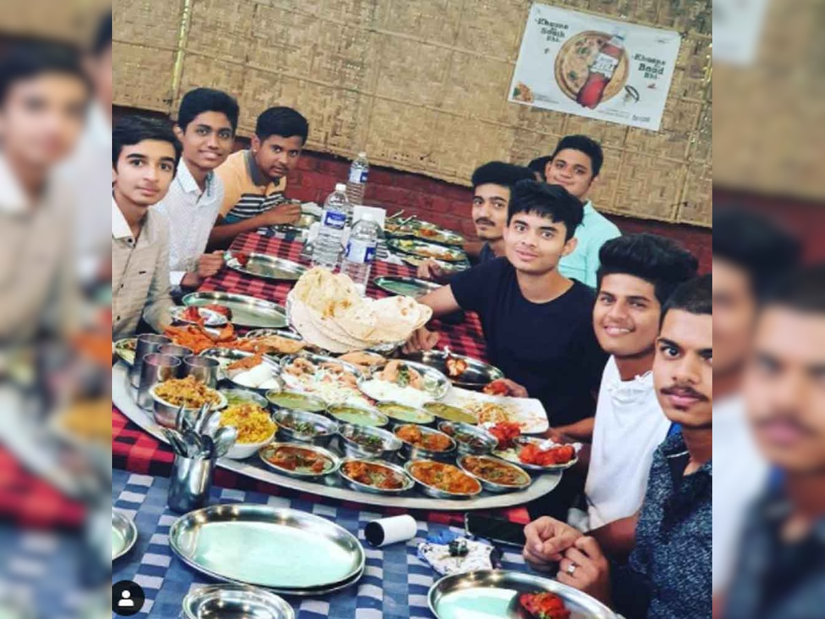 maharashtra food eatery 4 Kg Bullet Thali Royal Enfield Bullet Bike ...