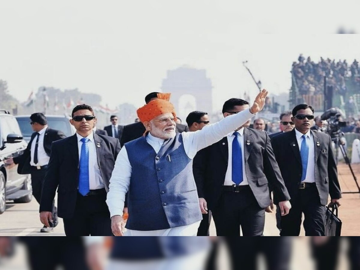 Prime Minister Narendra Modi fashion is different see his dress on ...