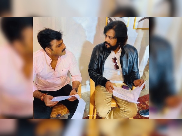 Pawan Singh Ravi Kishan Starrer Bhojpuri Film Mera Bharat Mahan Breakes ...