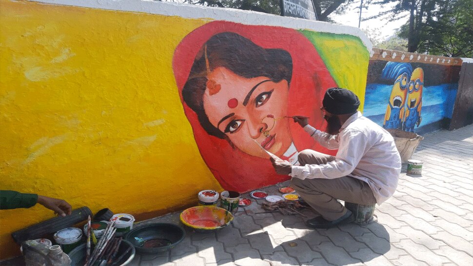 the stars of Silver Parde adorned on the walls of Indore Madhya Pradesh ...