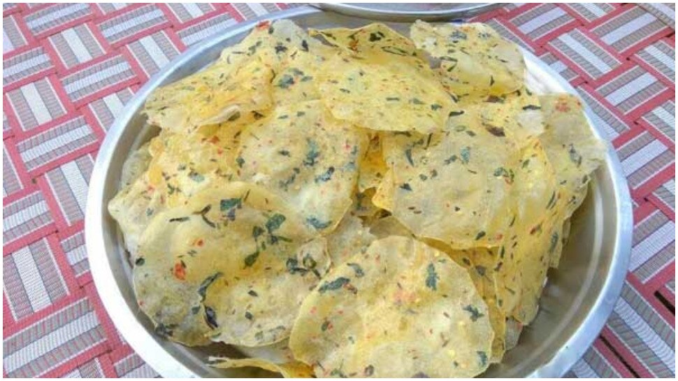 cooking tips holi recipe how to make crispy aloo ke papad | Holi Recipe ...