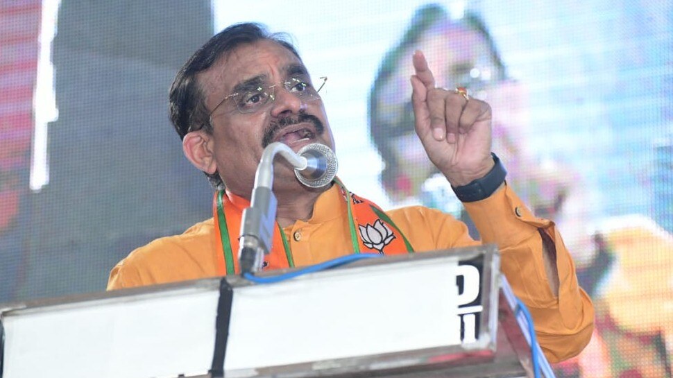 vd sharma praises shivraj government target on kamal nath and rahul ...