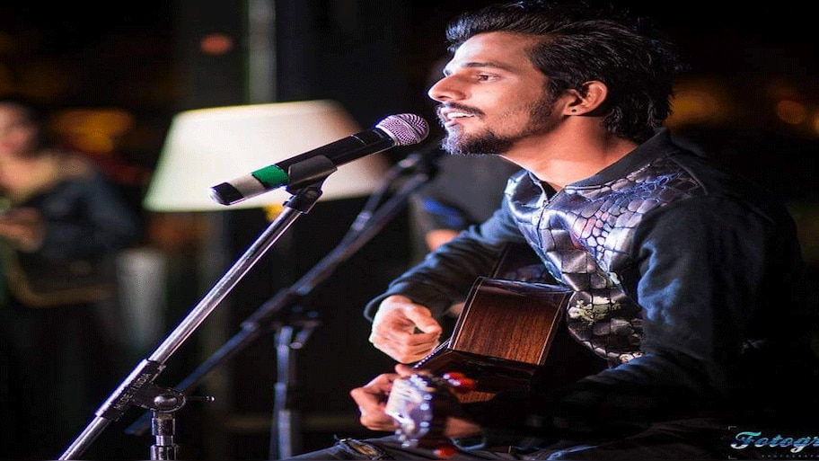 Bikaner singer Sameer Khan song hits as soon as it launches 65 lakh ...