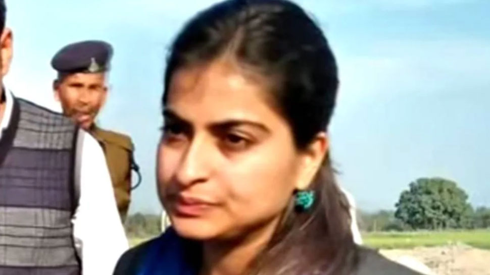 3 ias officer transferred sonia meena collector anuppur chandra mohan ...