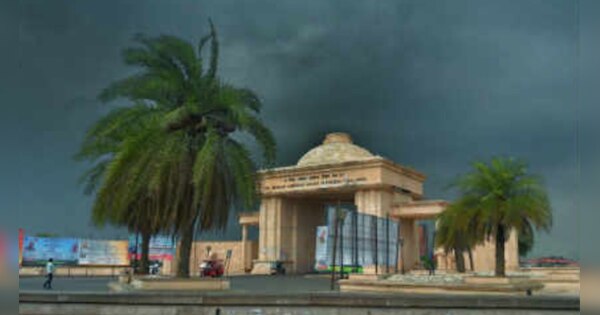 Weather Change in Uttar Pradesh 27 Districts Heavy Rain due to Cyclone ...
