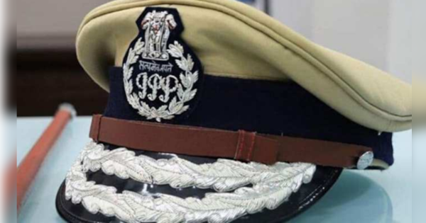 UP Transfer of 9 IPS Officers and Captains of 5 Districts see the list ...