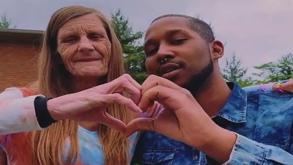 TikTok Star Girlfriend Age Gap of 37 Years Users Reactions See Photos ...