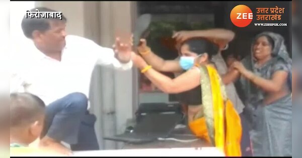 pati per barsane lagi chappal wife beating her husband with slippers in ...