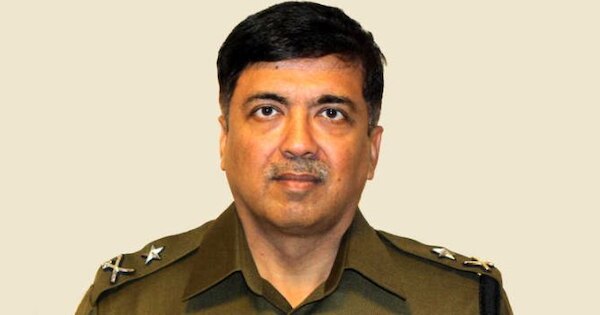IPS Mukul Goyal New DGP of Uttar Pradesh Police | New DGP of Uttar ...
