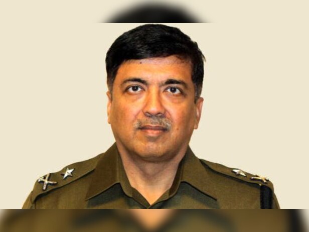 IPS Mukul Goyal New DGP of Uttar Pradesh Police | New DGP of Uttar ...