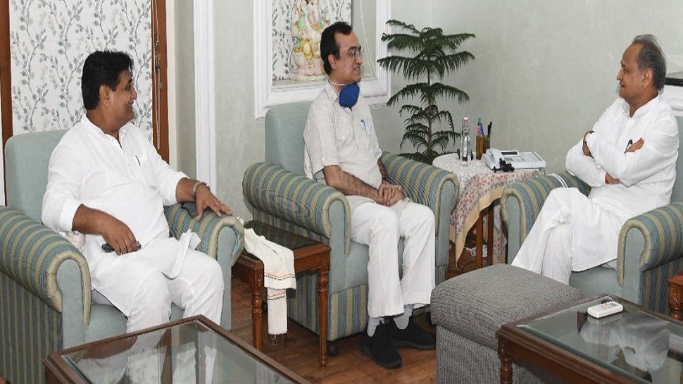 Ashok Gehlot ajay maken meeting intensifies speculations of rajasthan ...