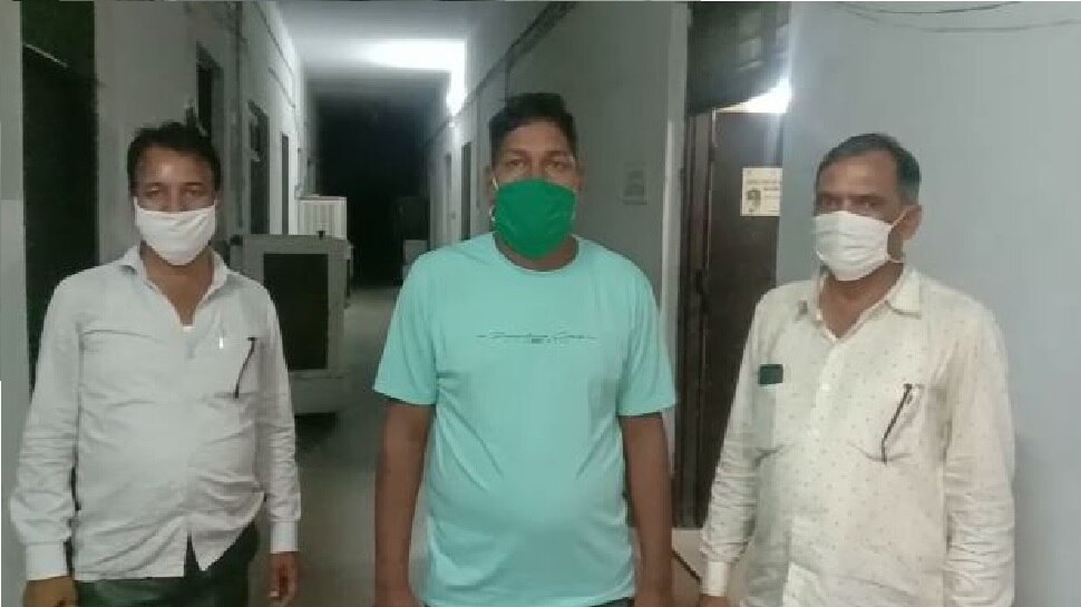 ACB big action at midnight in Ajmer trap the head constable broker ...