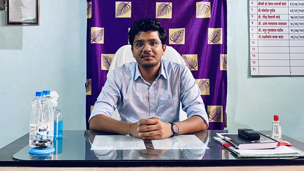 IAS Success Story: Shubham Gupta work on family shop after school, Know ...