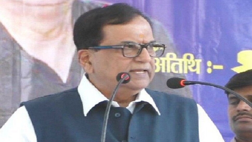 bsp leader satish chandra mishra sitting at the time of Ganga Aarti in ...