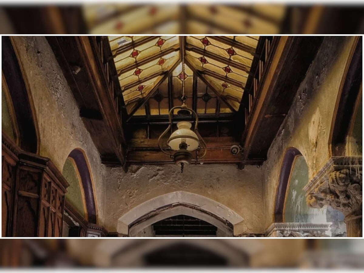 weird photos of abandoned house in scottish highland adam mark finds ...