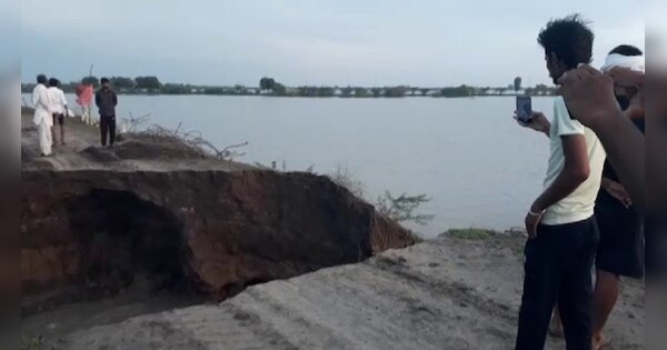 Flood in Jaipur Kanolav pond broken in Fagi low lying areas were ...