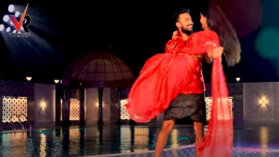 Antara singh priyanka released new song jhulua jhula di raja ji| ‘झुलुआ ...