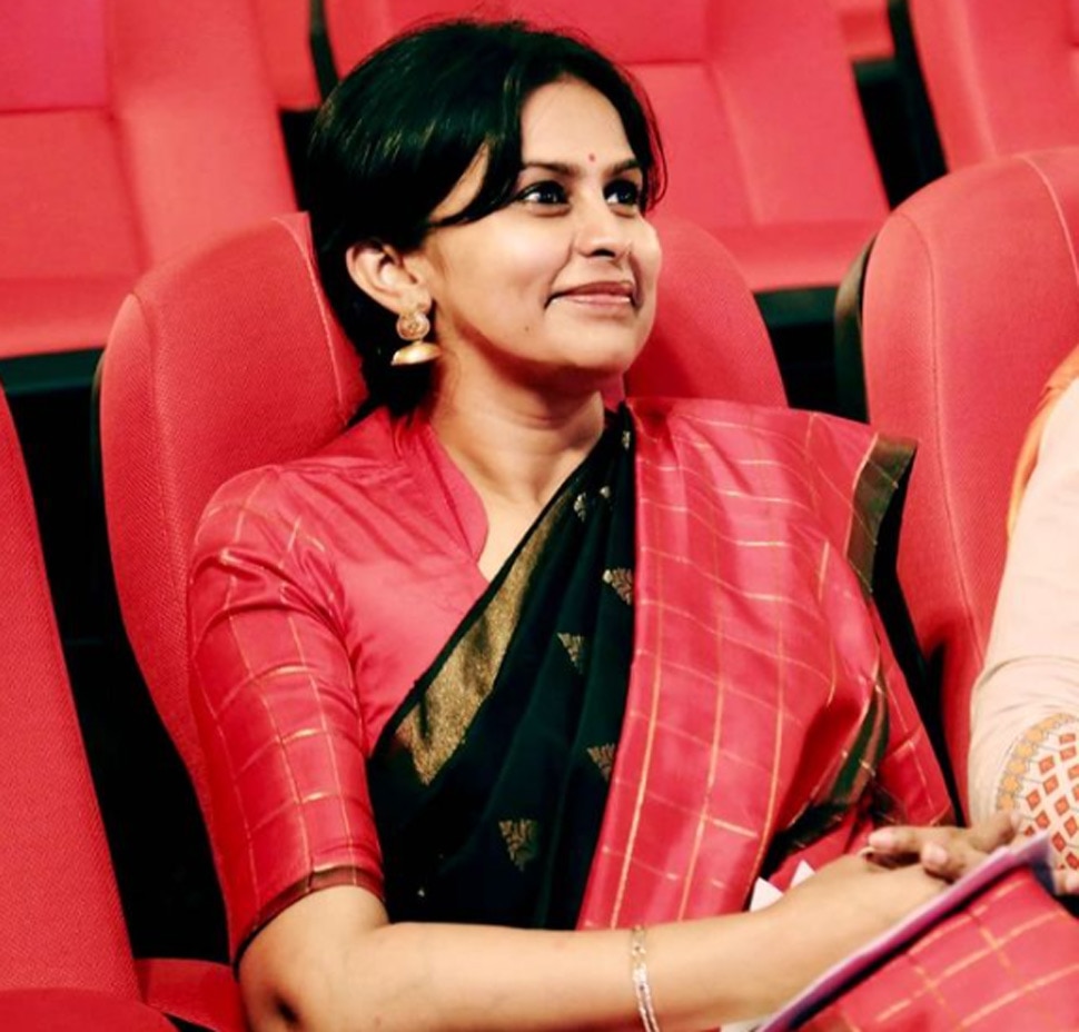 IAS Officer Priyanka Shukla Success Story: Journey from Doctor to UPSC ...