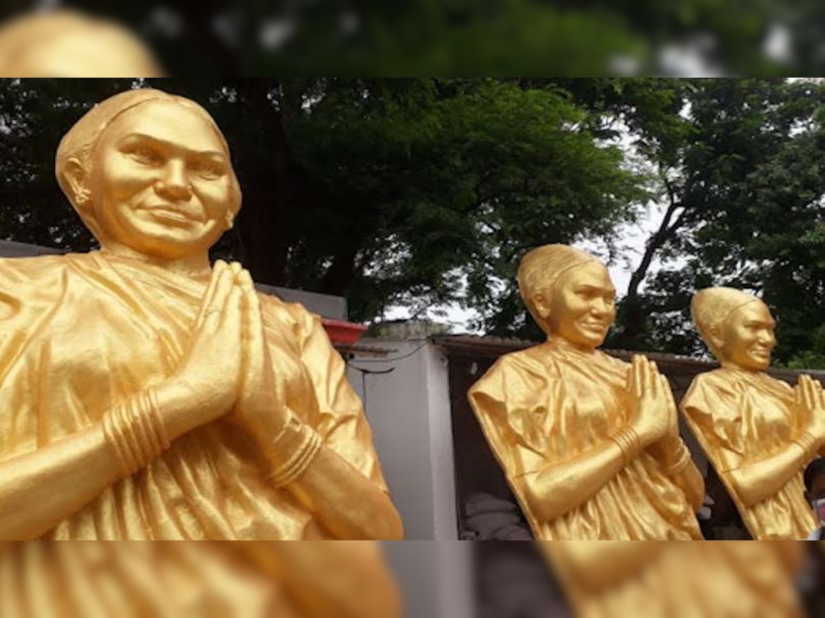 Samajwadi Party going to install Phoolan Devi statue in Rae Bareli on ...