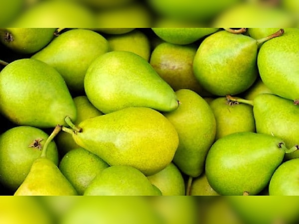 Health Benefits Of Pear janiye nashpati fal ke fayde in hindi brmp ...