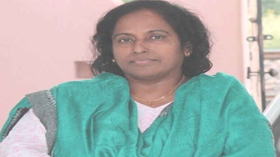 Rehana Riaz reached Barmer said housewives are in trouble due to ...