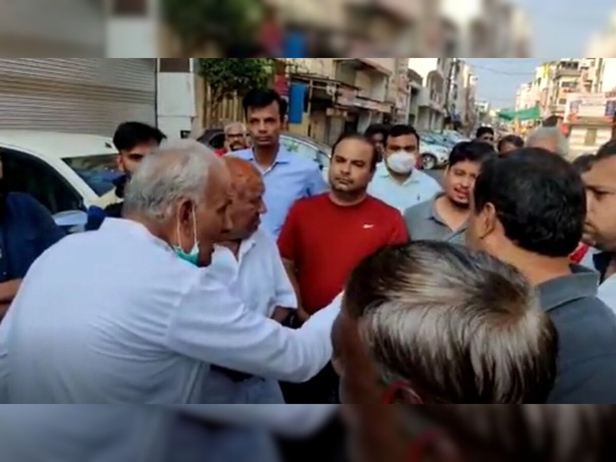 BJP leader and former Home Minister Himmat Kothari furious on seeing ...