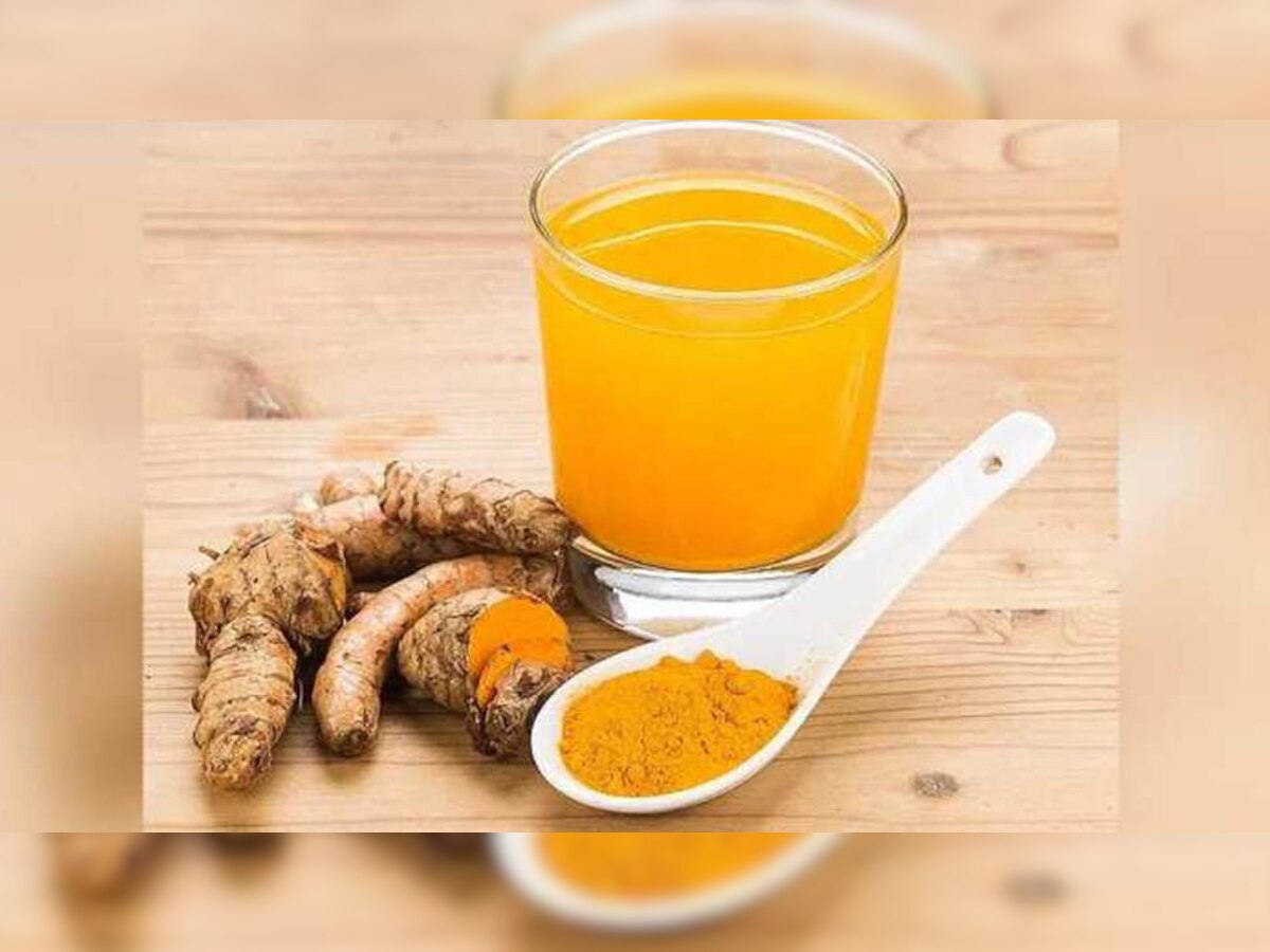 Benefits of drinking Hot Water with jaggery haldi garlic honey and ...