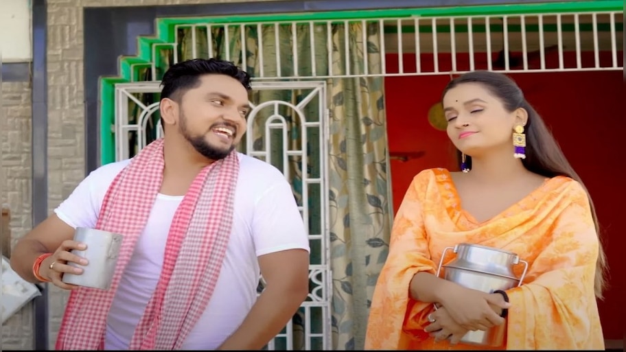 Gunjan Singh Latest Bhojpuri Song Hamar Doodh Lajawab Release Viral ...