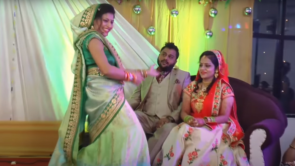 Devar Bhabhi News Bhabhi Dance Fiercely In Front Of Devarani In Devar