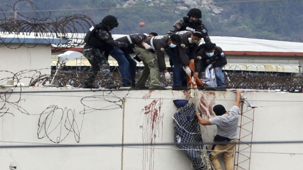 Bloody violence in Ecuadorian prison 68 prisoners killed many injured ...