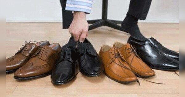 Goodluck Tips: जूते भी किस्मत पर डालते हैं असर, ये गलतियां करा सकती हैं ...