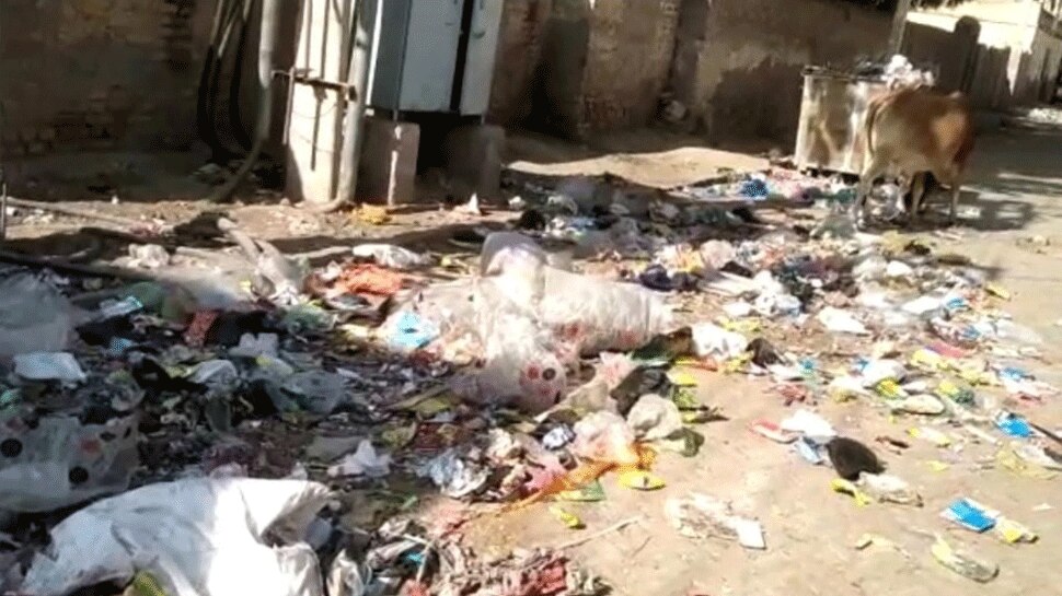 Cleanliness drive in Sridungargarh Rajasthan streets full of garbage ...