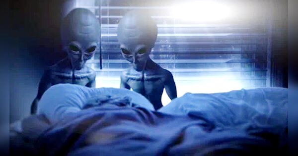 Aliens in bedroom Northern Ireland reports increase in UFO sightings ...
