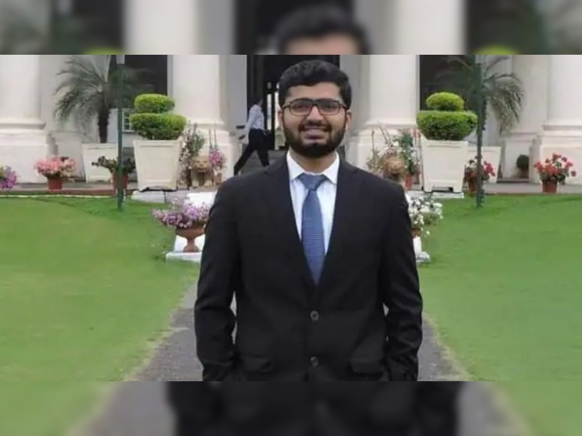 IAS Success Story Prakhar Kumar Singh Cleared UPSC Second Attempt Know ...