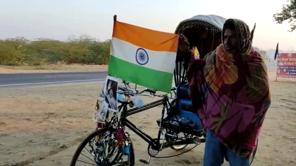 Dhanesh Shah Rickshaw came out with the message of de-addiction and ...