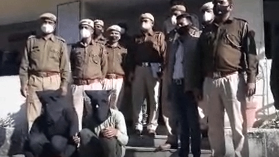 police made big disclosure in robbery and gang rape case in pratapgarh ...