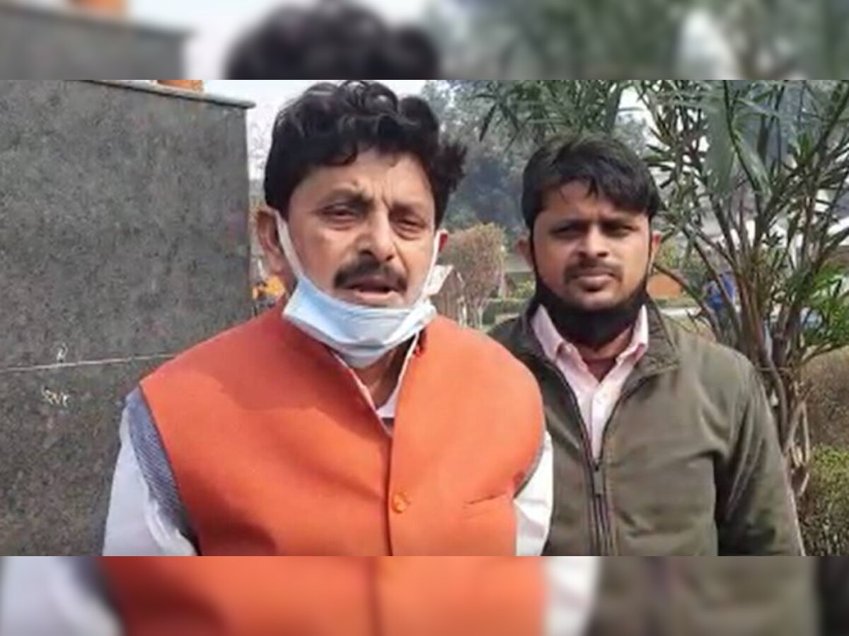 Congress deoria jila mahasachiv Nagendra Singh made allegation on Ajay kumar Lallu for taking ...