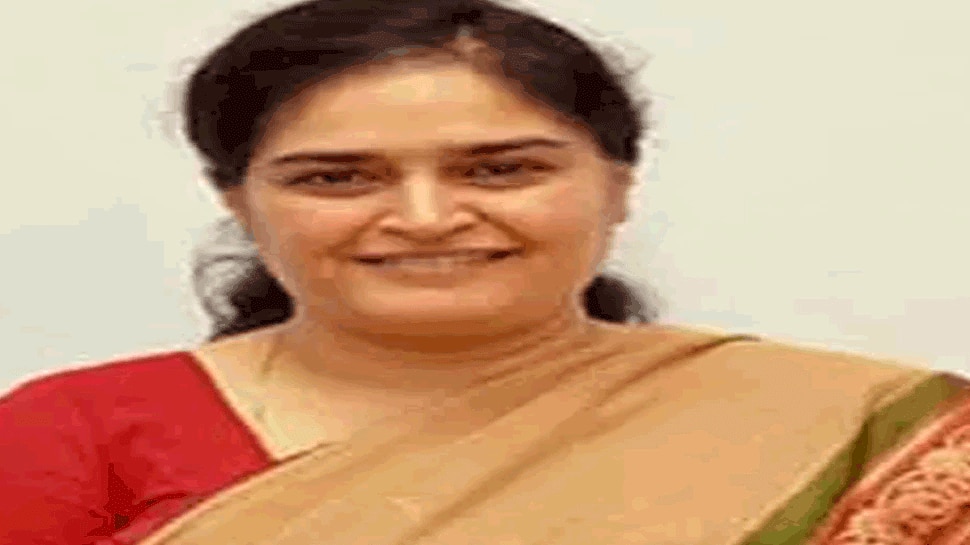 Who is IAS Usha Sharma she became the second woman chief secretary of ...
