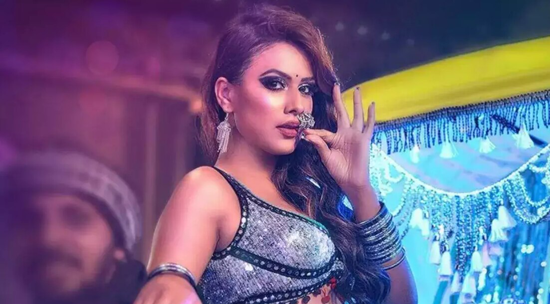 nia sharma shares bold video in revealing top actress flaunts her ...