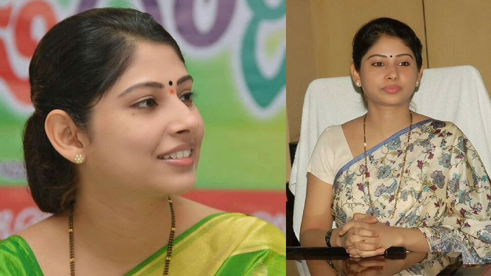 IAS Officer Smita Sabharwal Success Story: Army Officer daughter secure ...
