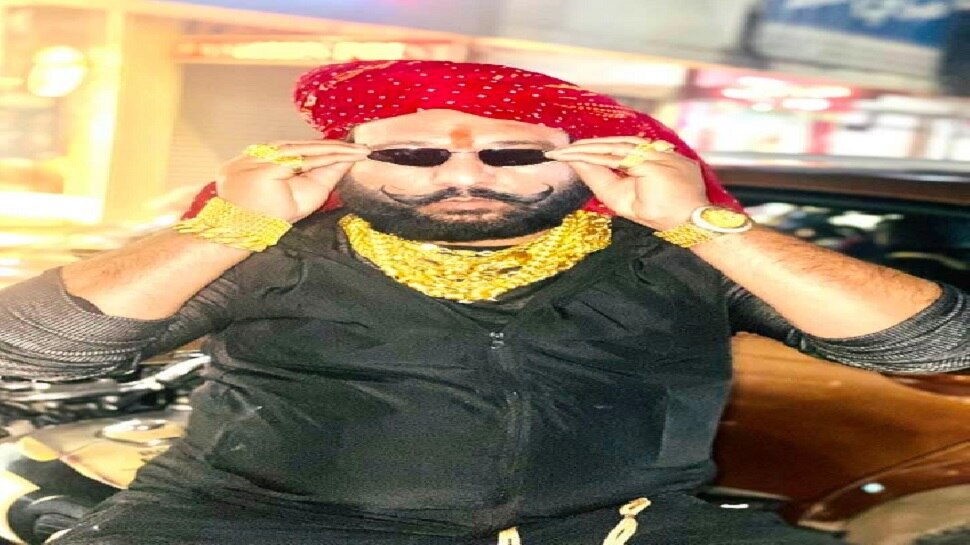 Goldman of Patna prem singh who wears gold worth 1.5 crores on his body ...