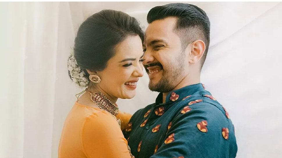 Aditya Narayan and Shweta Agarwals house resonated, know whether a son ...